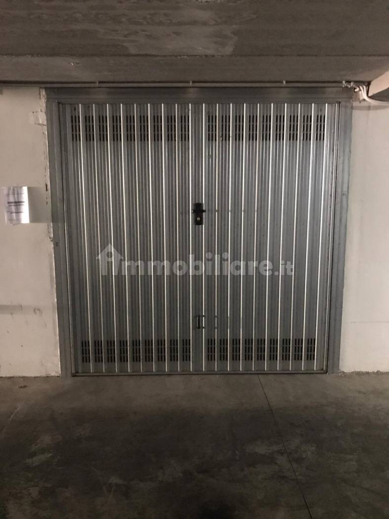 Garage - Box in Vendita