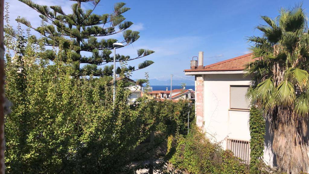 Trilocale via Grazia Deledda 40, Centro, Agropoli