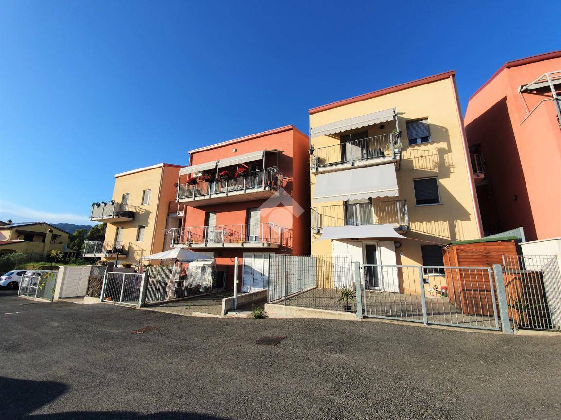 Appartamento via Volta 48, Centro, Santo Stefano di Magra