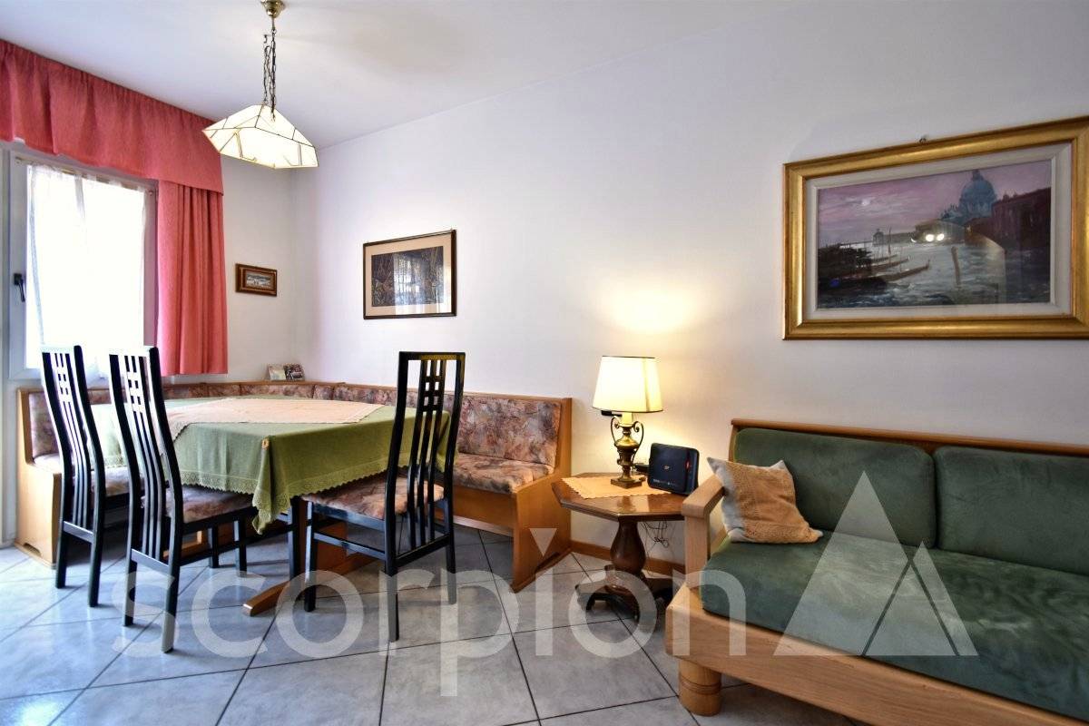 Quadrilocale piazza dei Santi Filippo e Giacomo, Centro, Predazzo