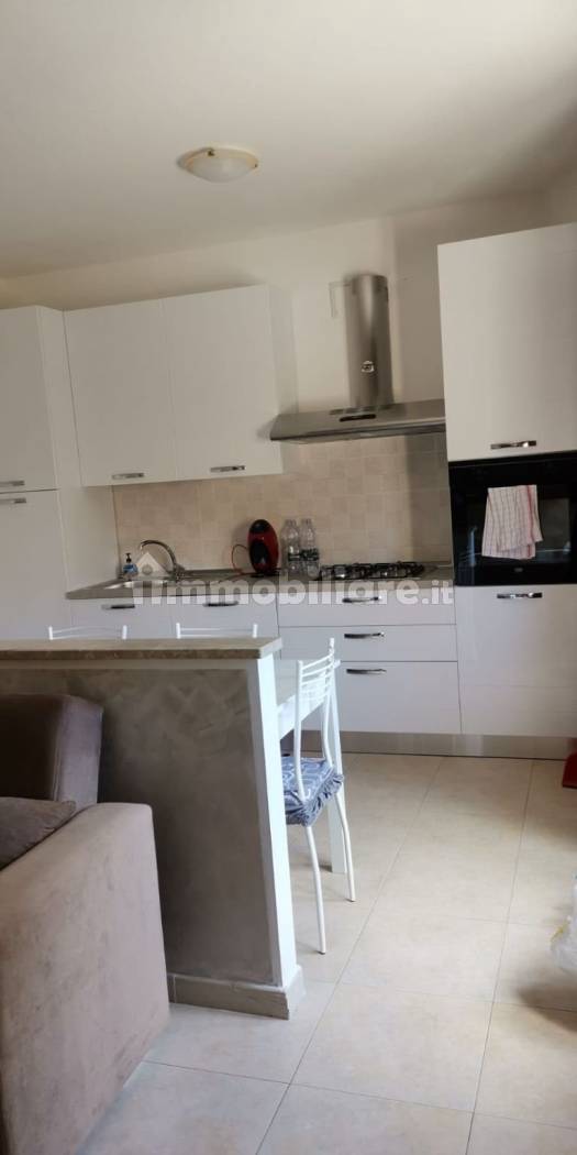 Bilocale viale Brutium 54, Sala, Catanzaro