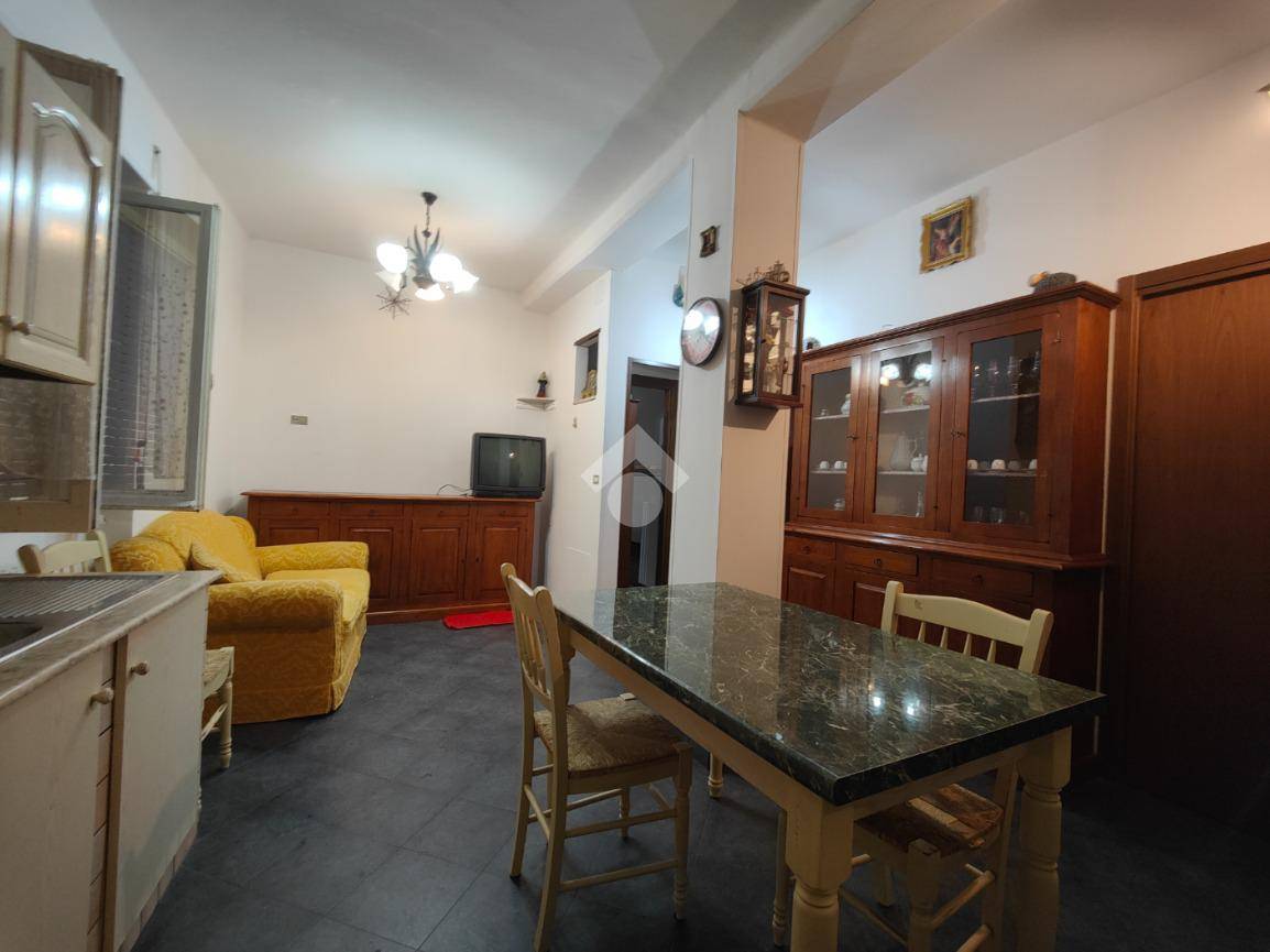 Trilocale via adige 4, Ascoli Piceno