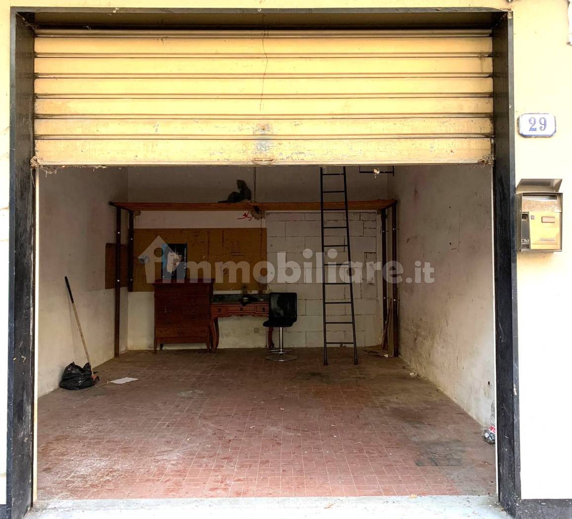 Garage - Box in Vendita