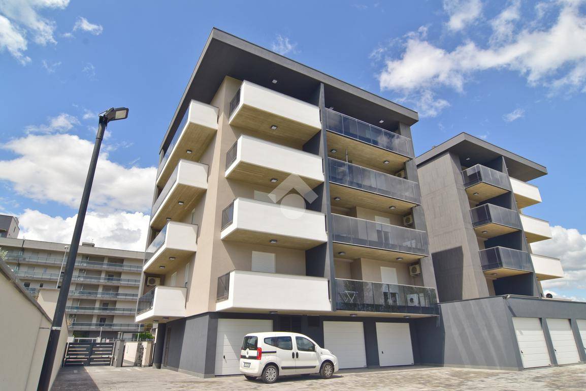 Bilocale via Papa Giovanni Paolo II 215, Chieti Scalo, Chieti