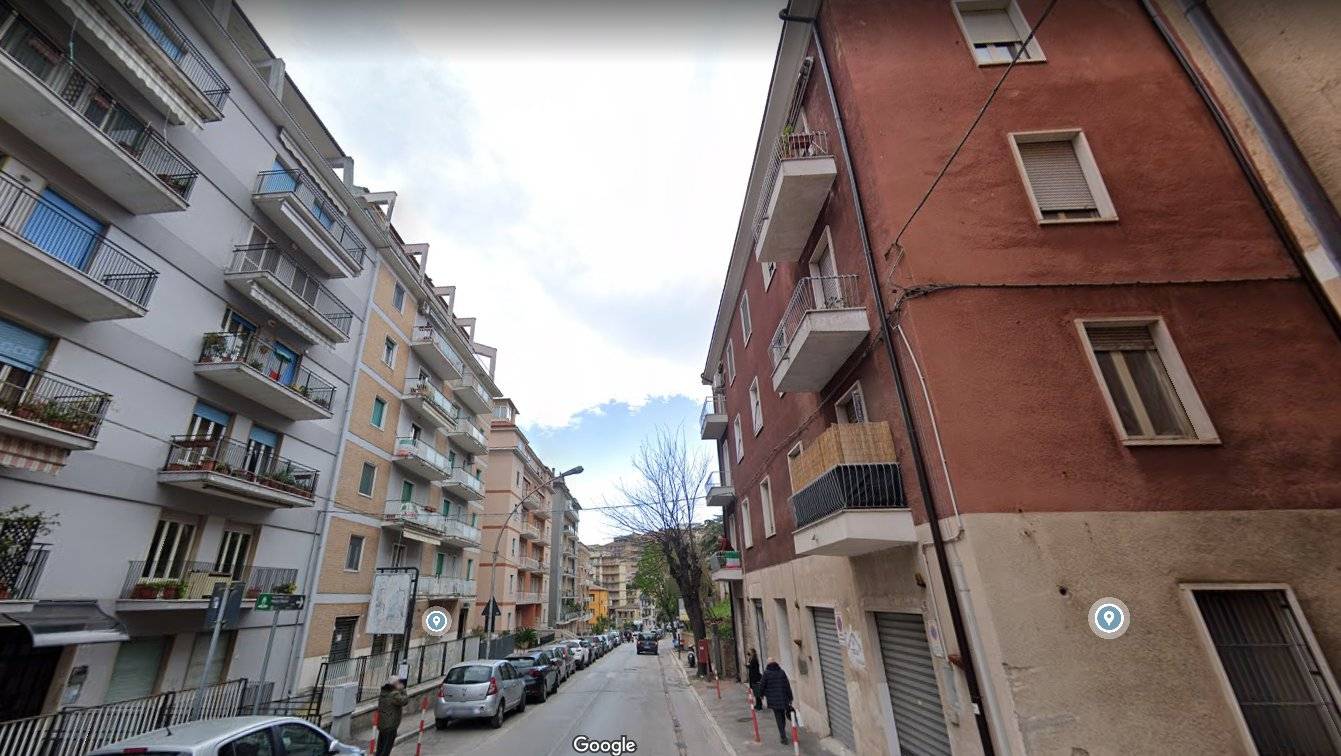 Trilocale via Papa Giovanni XXIII 166, Chieti Città, Chieti