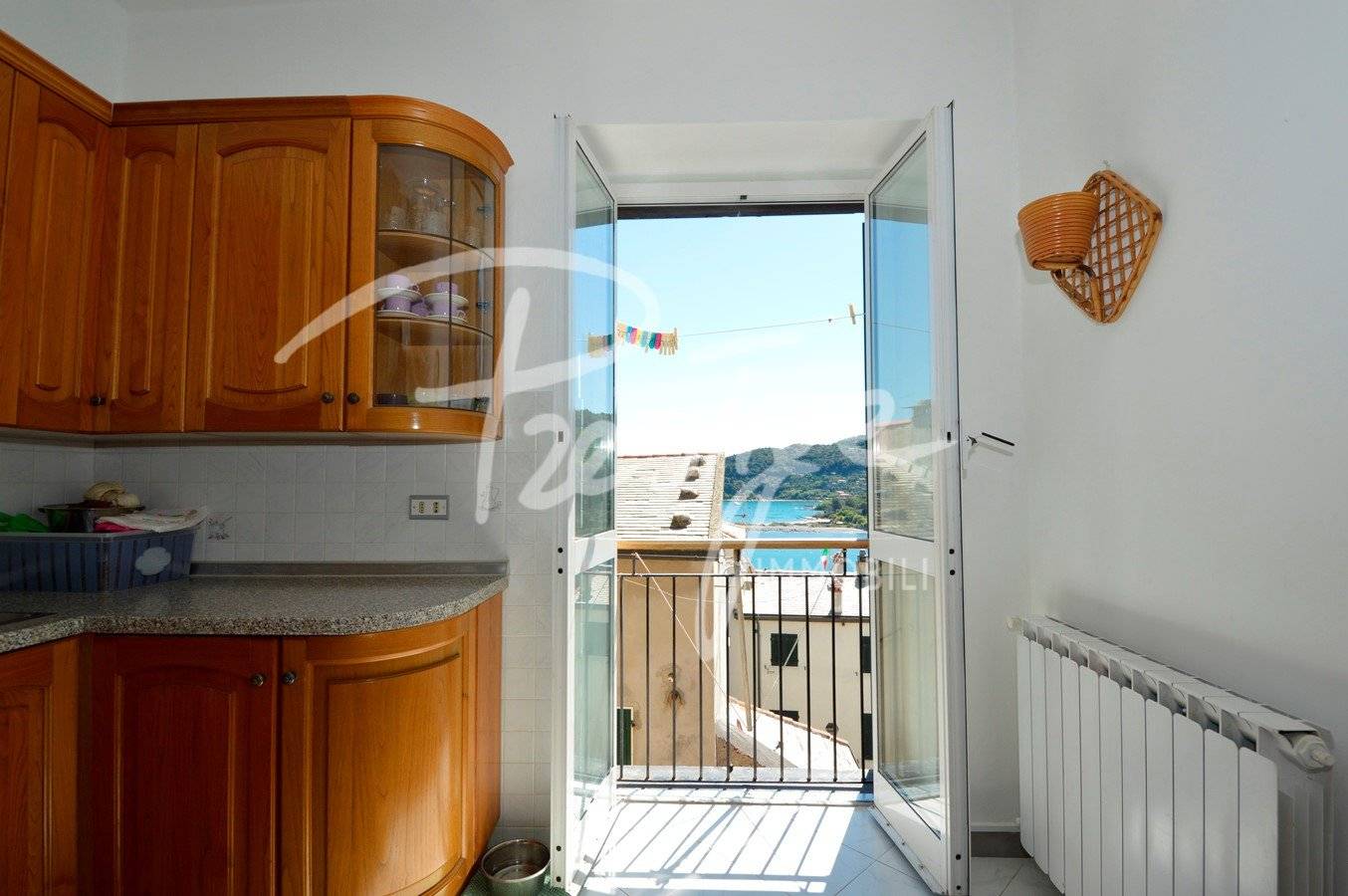 Quadrilocale via Oratorio 6, Centro, Portovenere