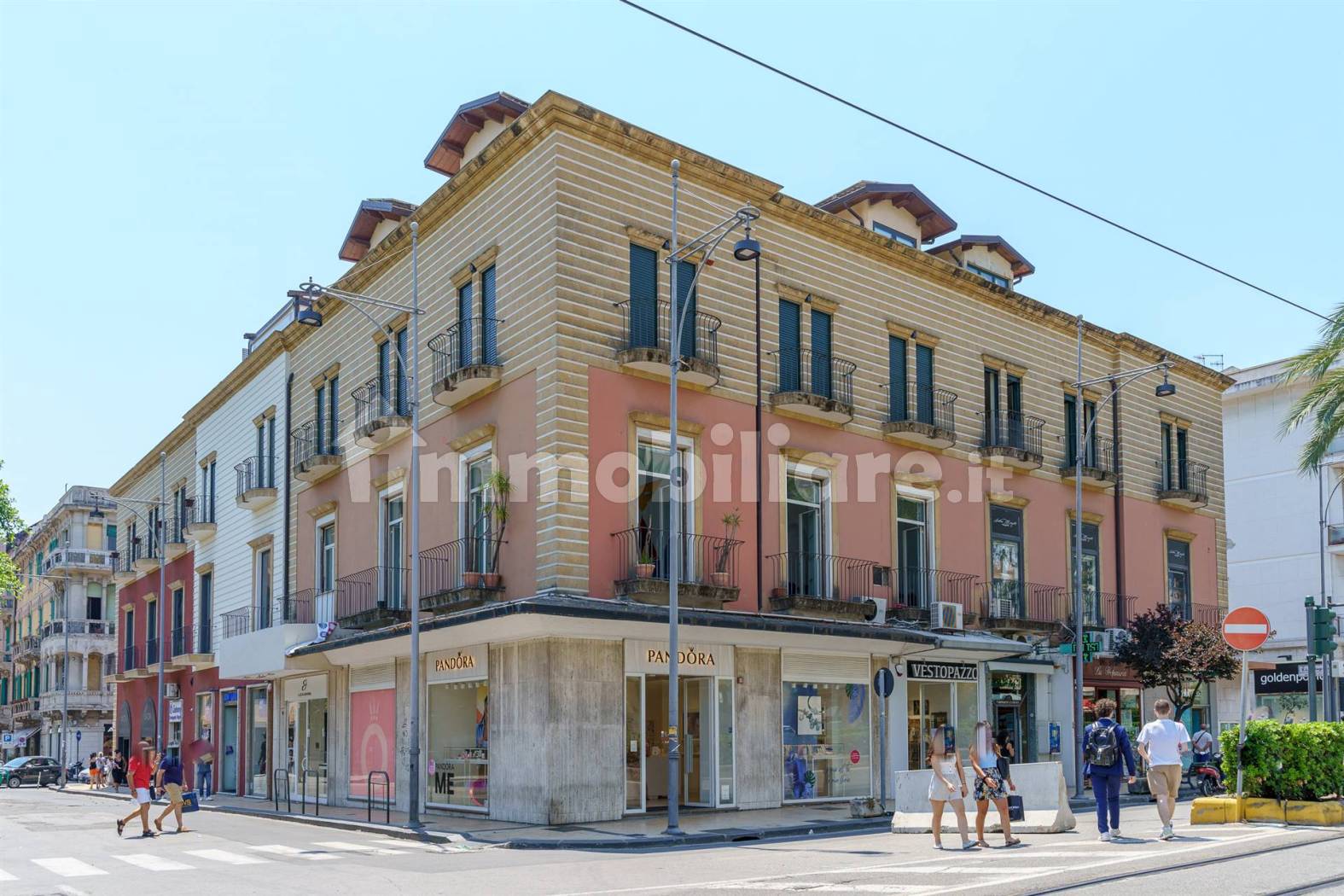 Trilocale via Ettore Lombardo Pellegrino 48, San Martino, Messina