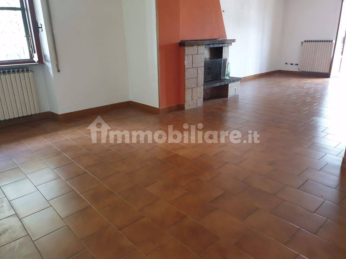 Appartamento via Caragno 1, Centro, Ceprano