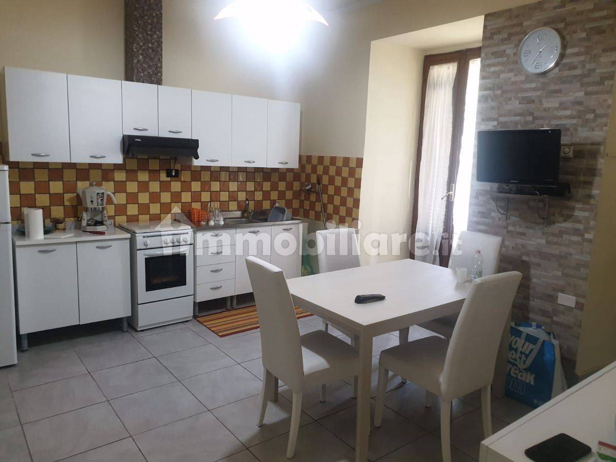 Trilocale via vittorio alfieri 86, Centro, Ceprano