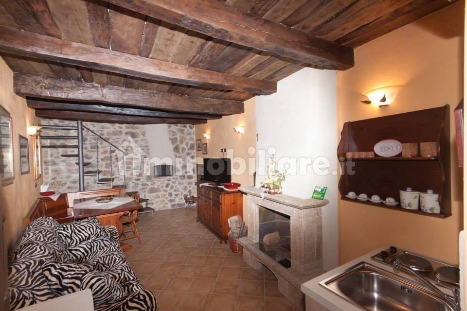 Bilocale via Buonconsiglio 28, Centro, Scapoli