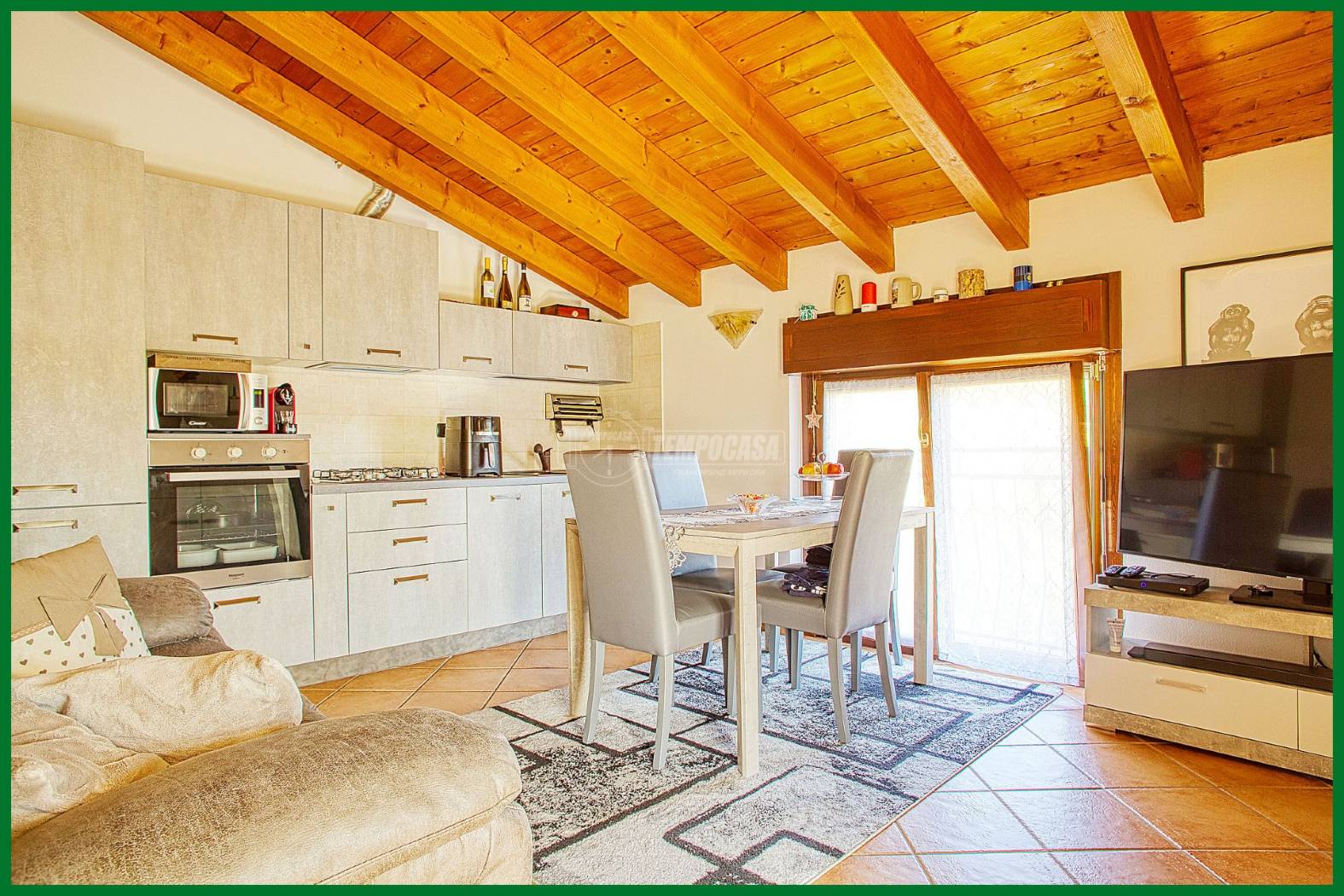 Trilocale via San Giovanni Bosco, Induno Olona