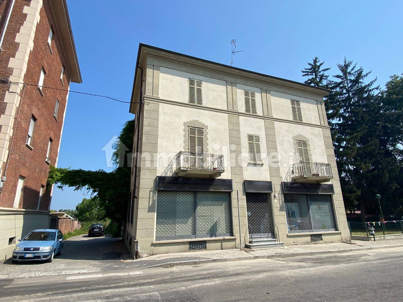 Appartamento viale Morozzo San Michele, Centro, Casale Monferrato