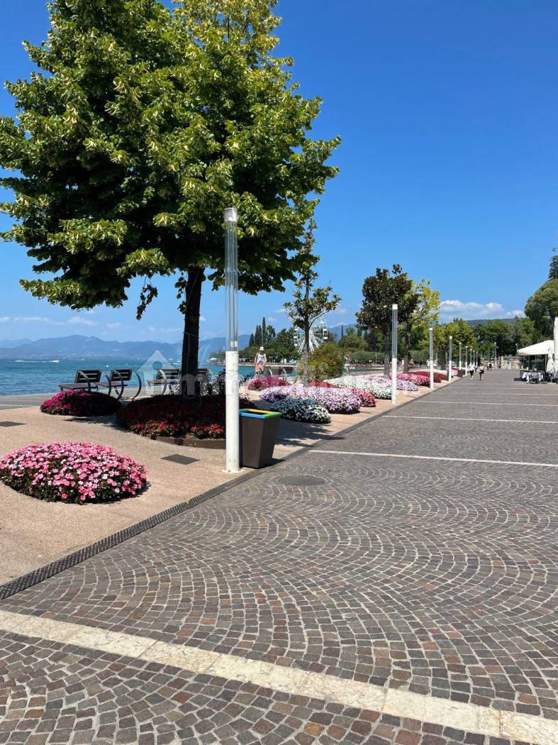 Appartamento via Campagnola, Centro, Bardolino