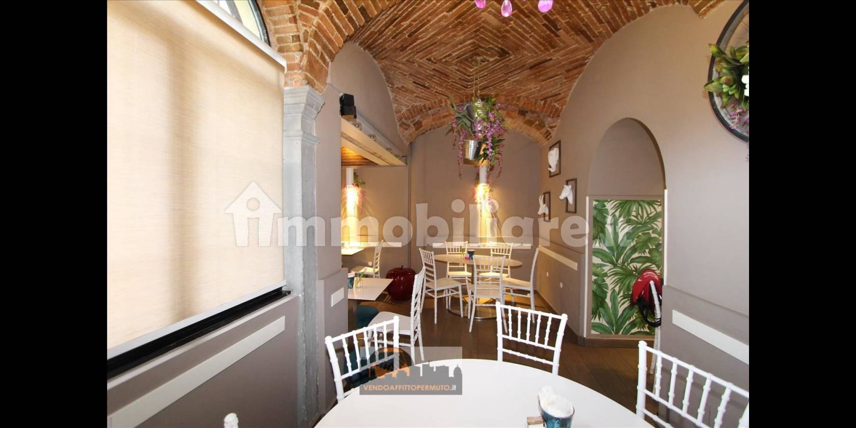 Tavola calda in Vendita