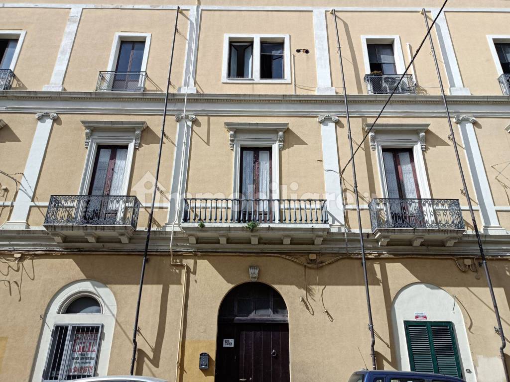Vendita Appartamento Brindisi. Trilocale in via Cristoforo Colombo 11 ...
