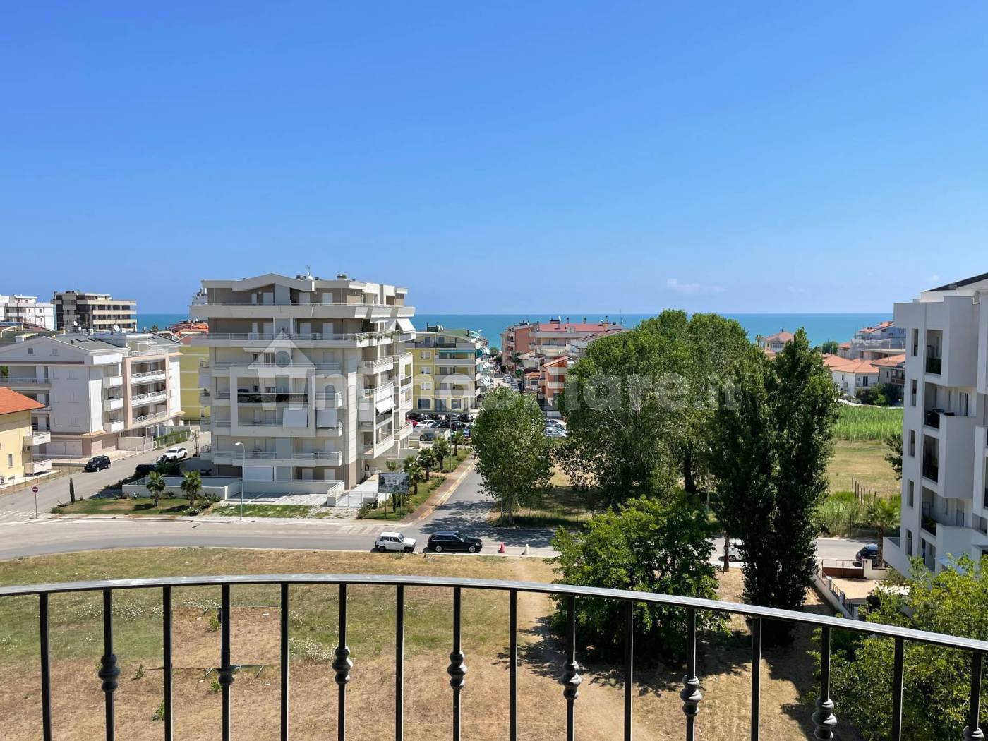 Trilocale via Legnano 15, Centro, Alba Adriatica