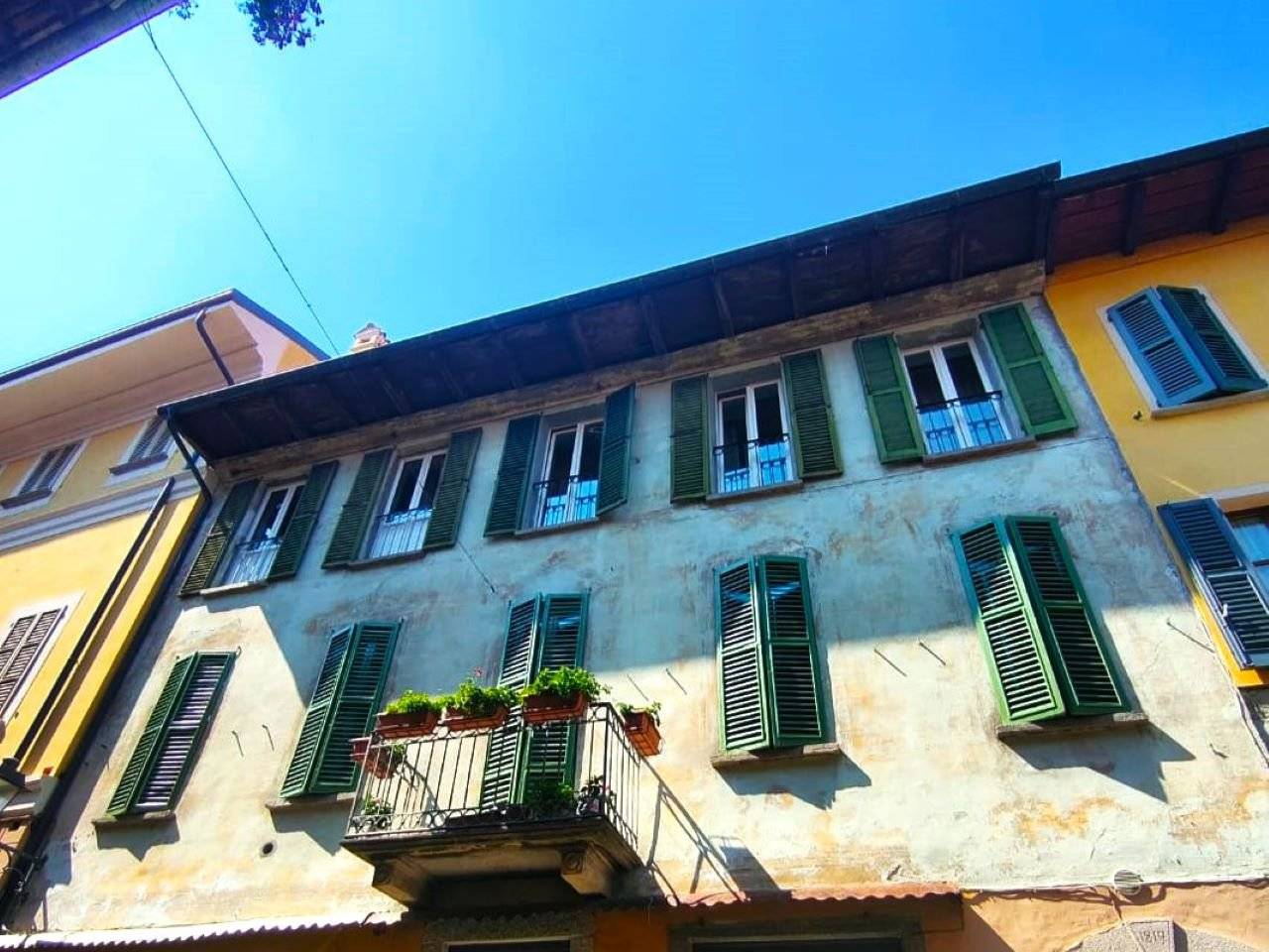 Quadrilocale buono stato, primo piano, Centro, Cannobio