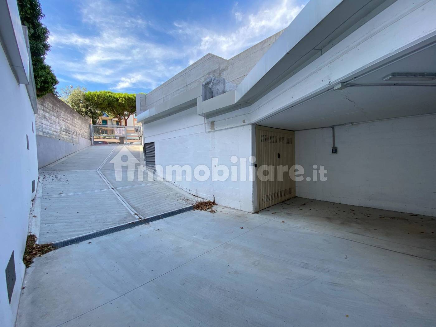 Garage - Box in Vendita