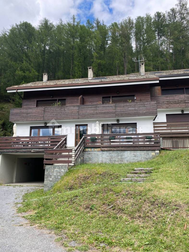 Quadrilocale via Burroni d'Adda, Valdidentro