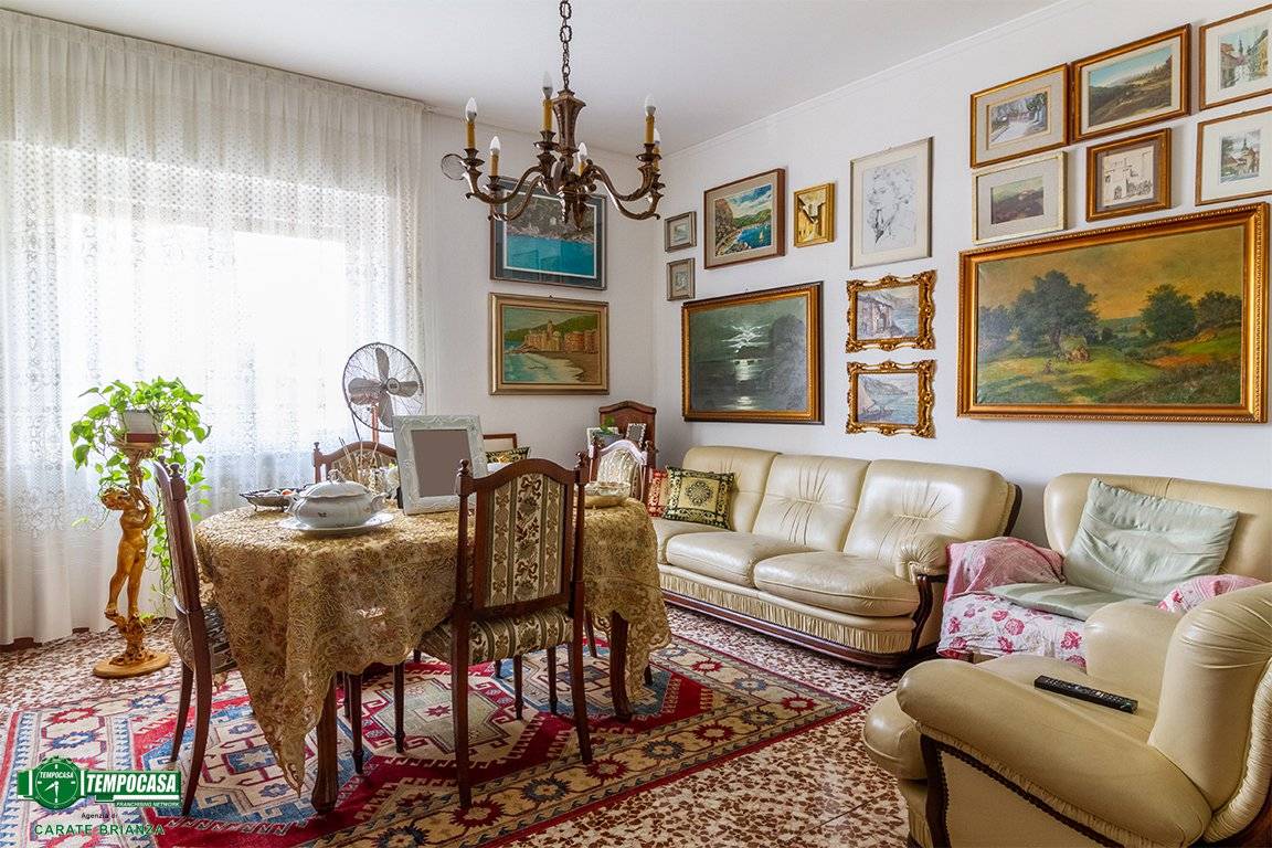 Trilocale via Giuseppe Mascherpa 11, Carate Brianza