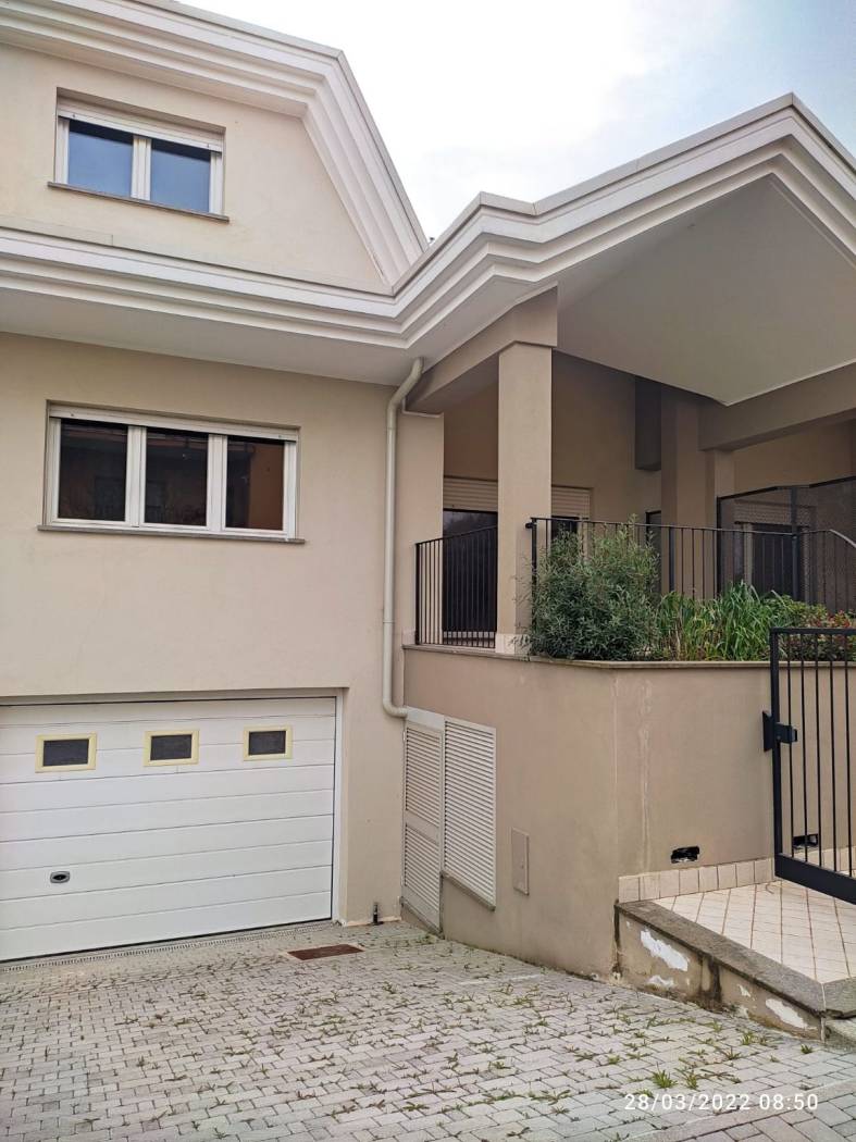 Villa a schiera via Tommaso Landolfi, Centro, Frosinone