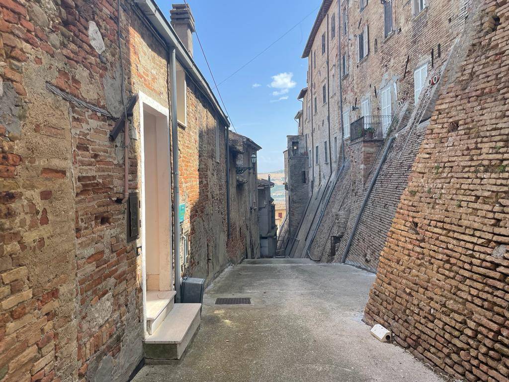 Bilocale piano rialzato, Centro, Spinetoli