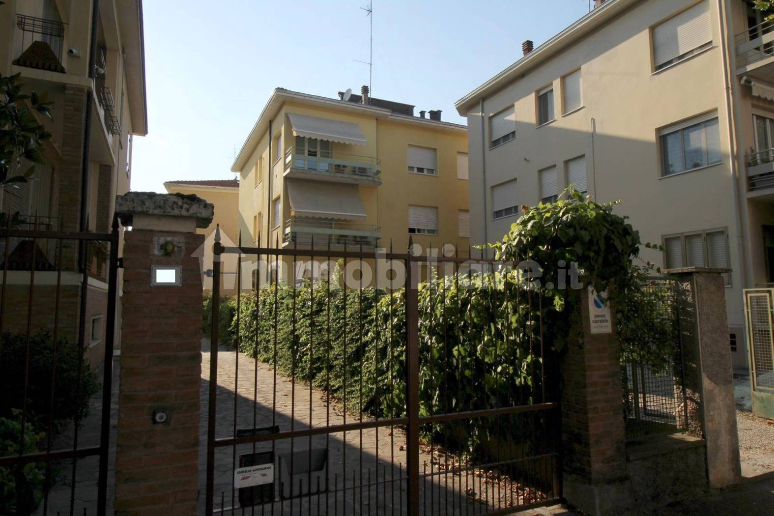Quadrilocale viale San Giorgio 17, Centro, Sassuolo