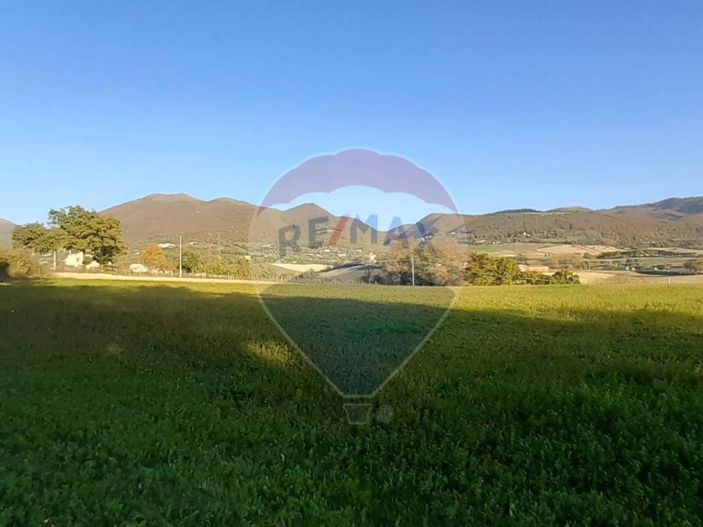 Sale Country house in Località Salmata (Cesurelle) Nocera Umbra. To be ...