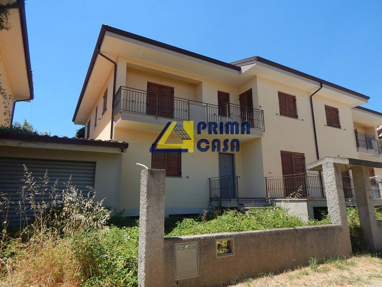 Villa a schiera montepaone lido, Montepaone