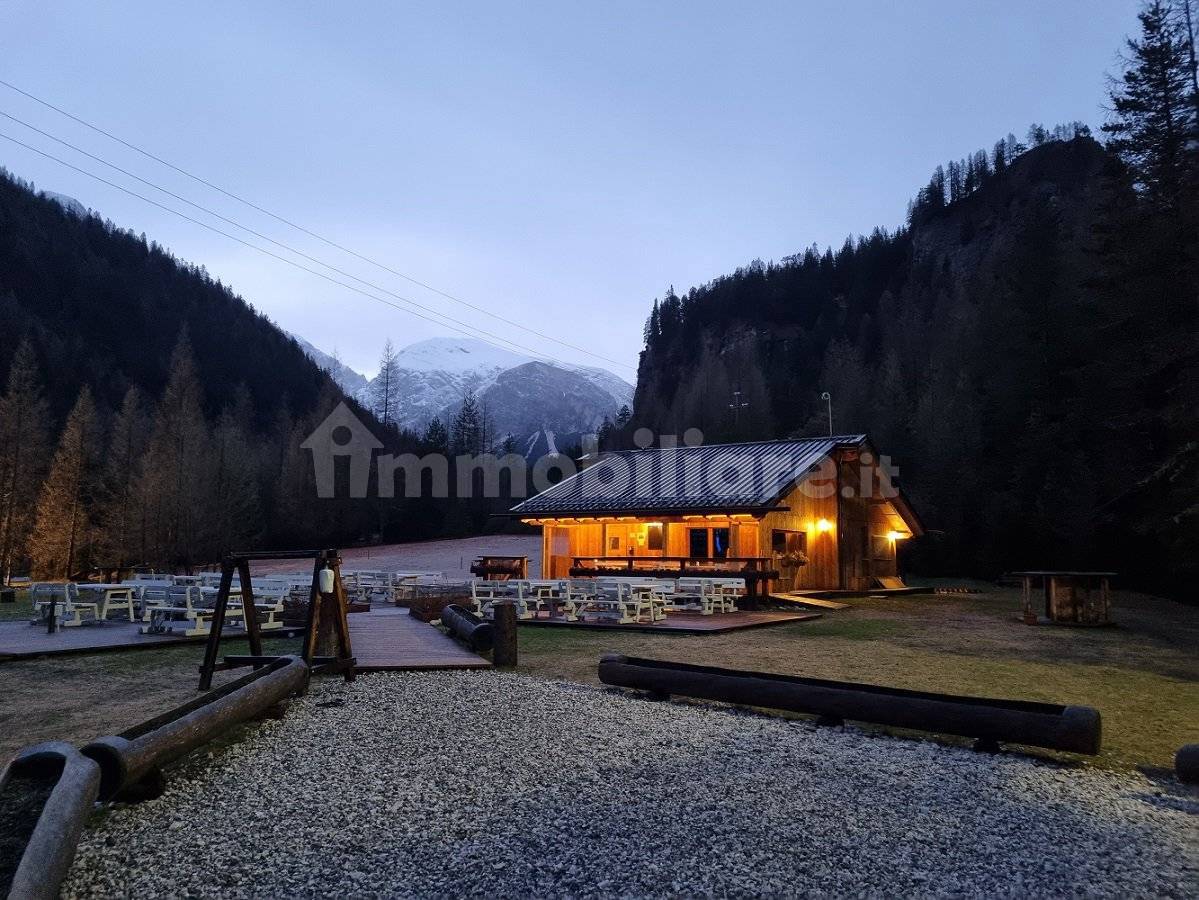 Tavola calda in Vendita