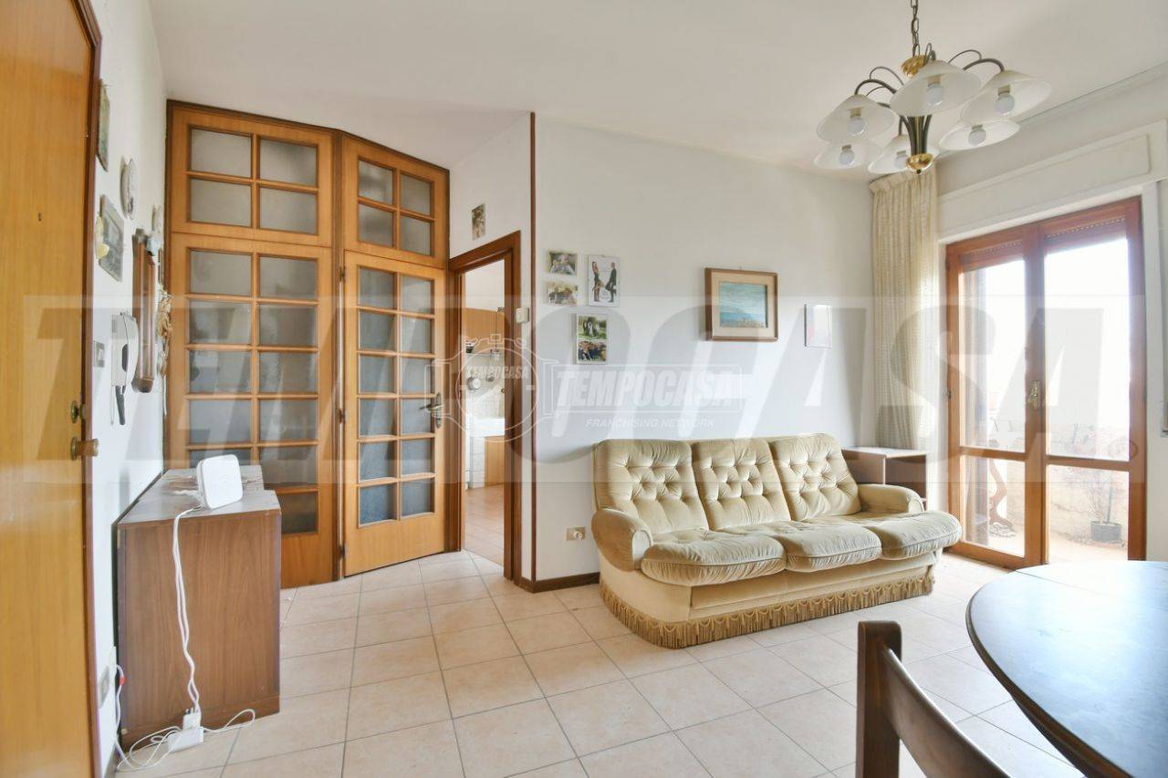 Quadrilocale via Alessandria, La Pigna Pigna Bassa, Folignano