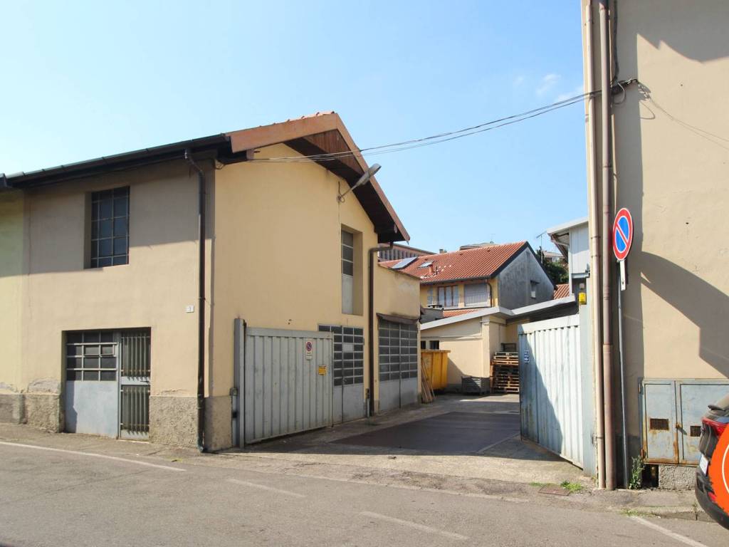 Capannone via Autostrada 3, Jerago con Orago, rif. 97683114 ...