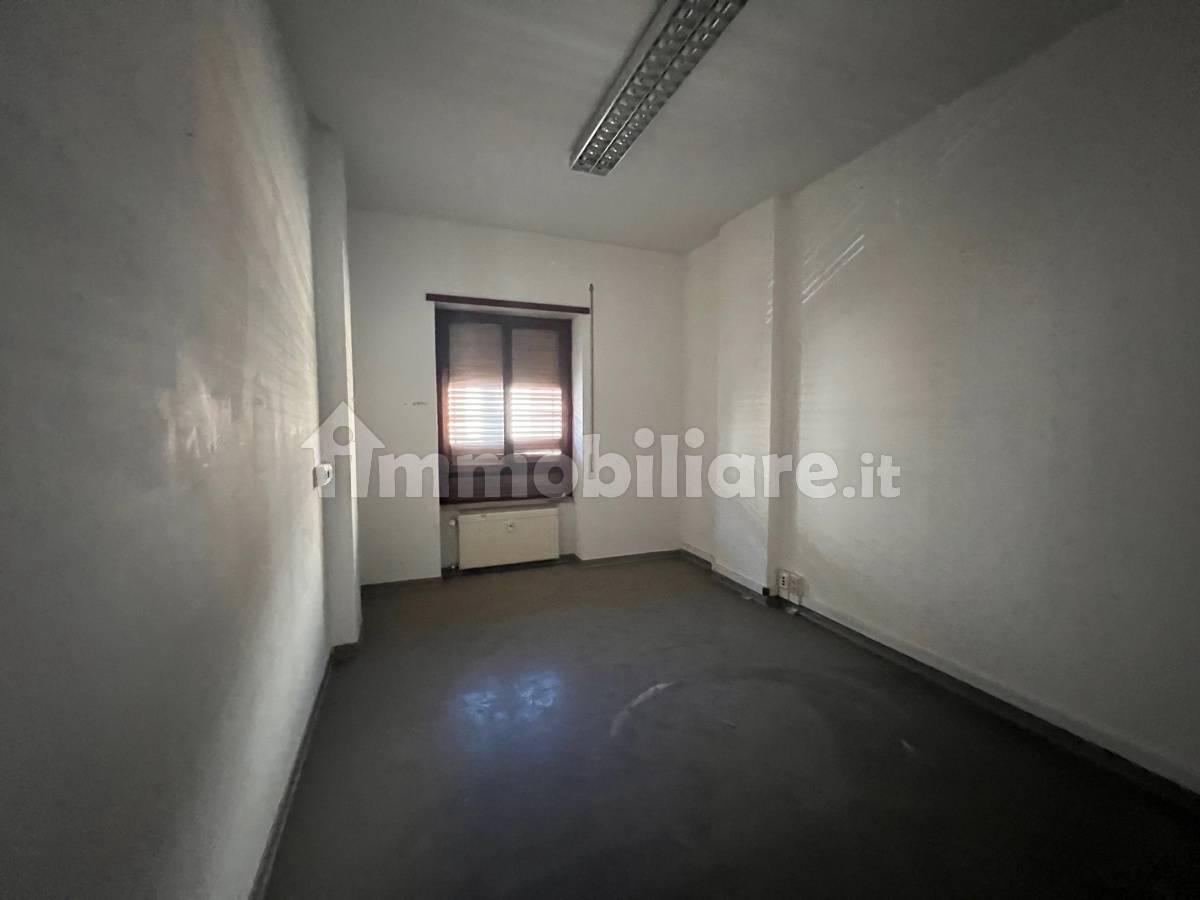 Bilocale via Antonio Pacinotti 36, Centro, Terni