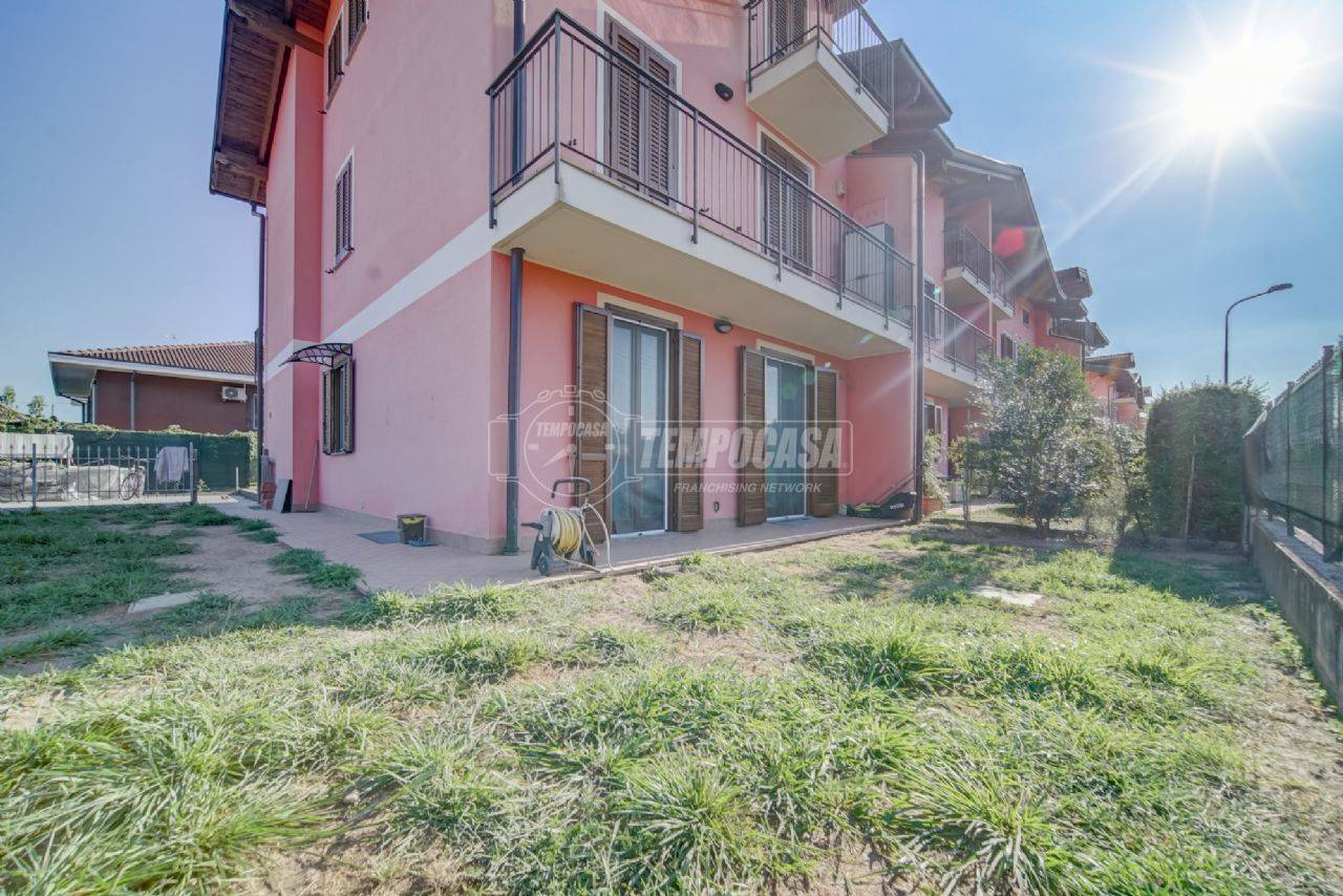 Trilocale via Dante Alighieri, Centro, Castelletto Sopra Ticino