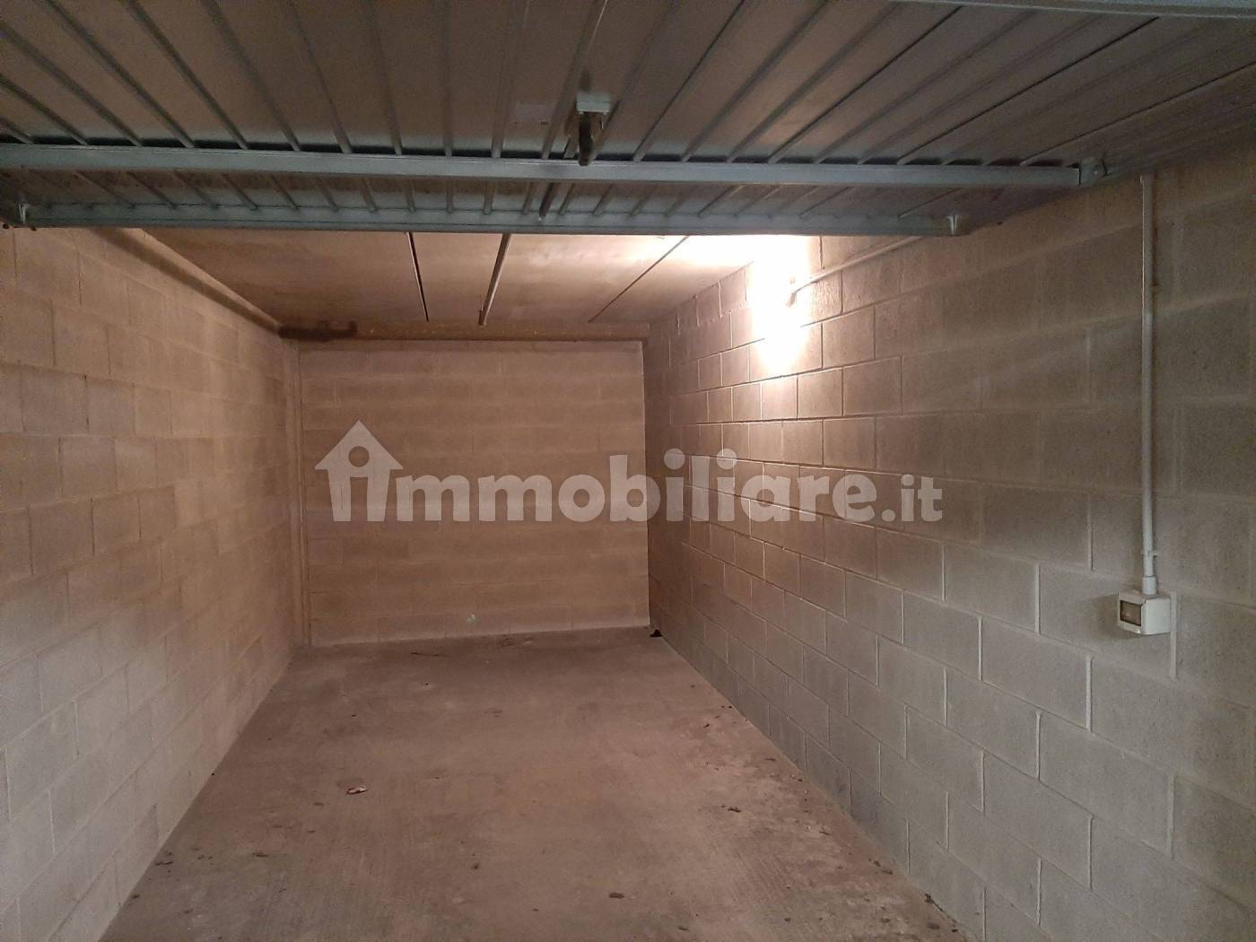 Garage - Box in Vendita