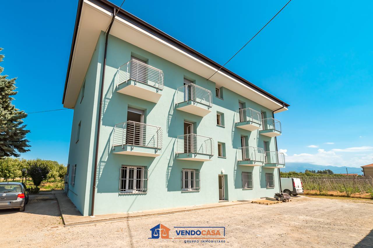 Trilocale via roero 132, Ronchi, Cuneo