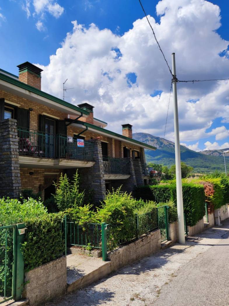 Quadrilocale Colle Ciaccio, Rocca di Mezzo