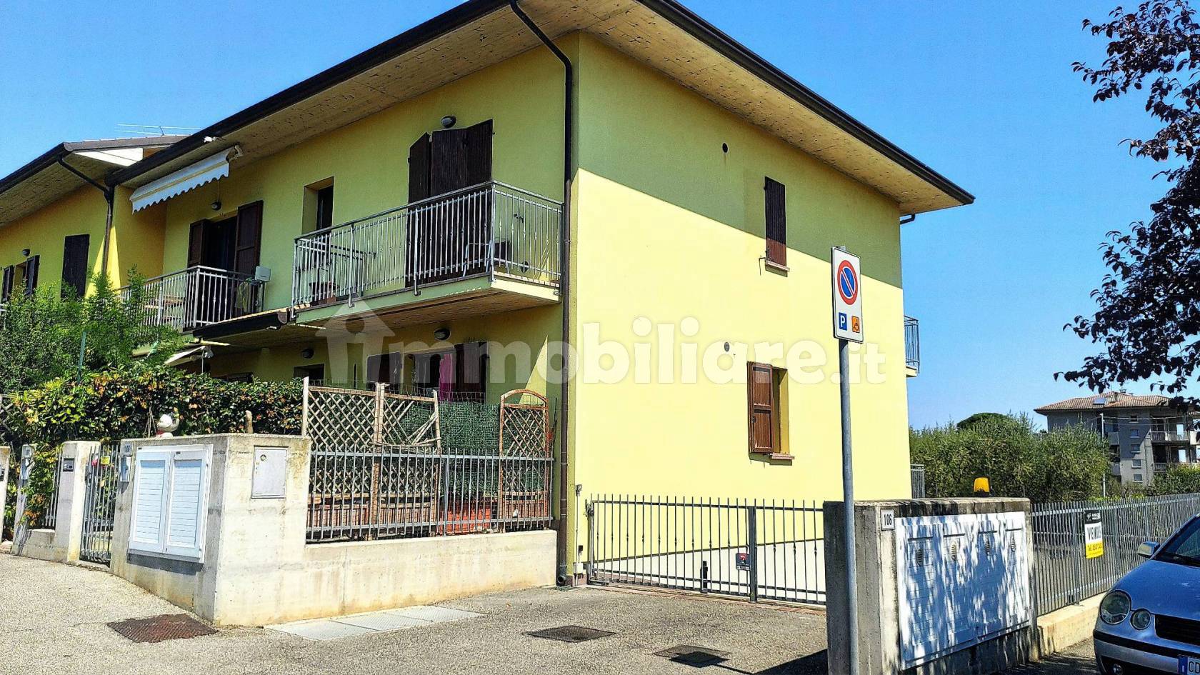 Trilocale buono stato, piano terra, Borghi