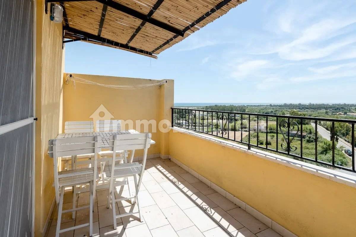 Trilocale via Mare 9, Centro, Posada