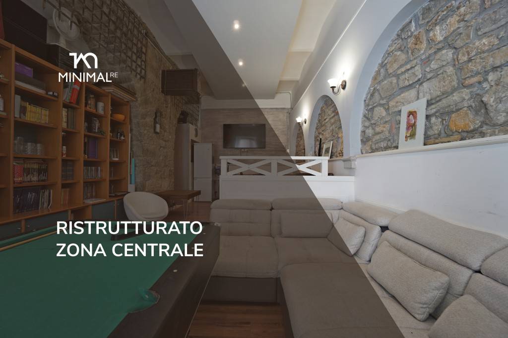 Locale commerciale in Vendita