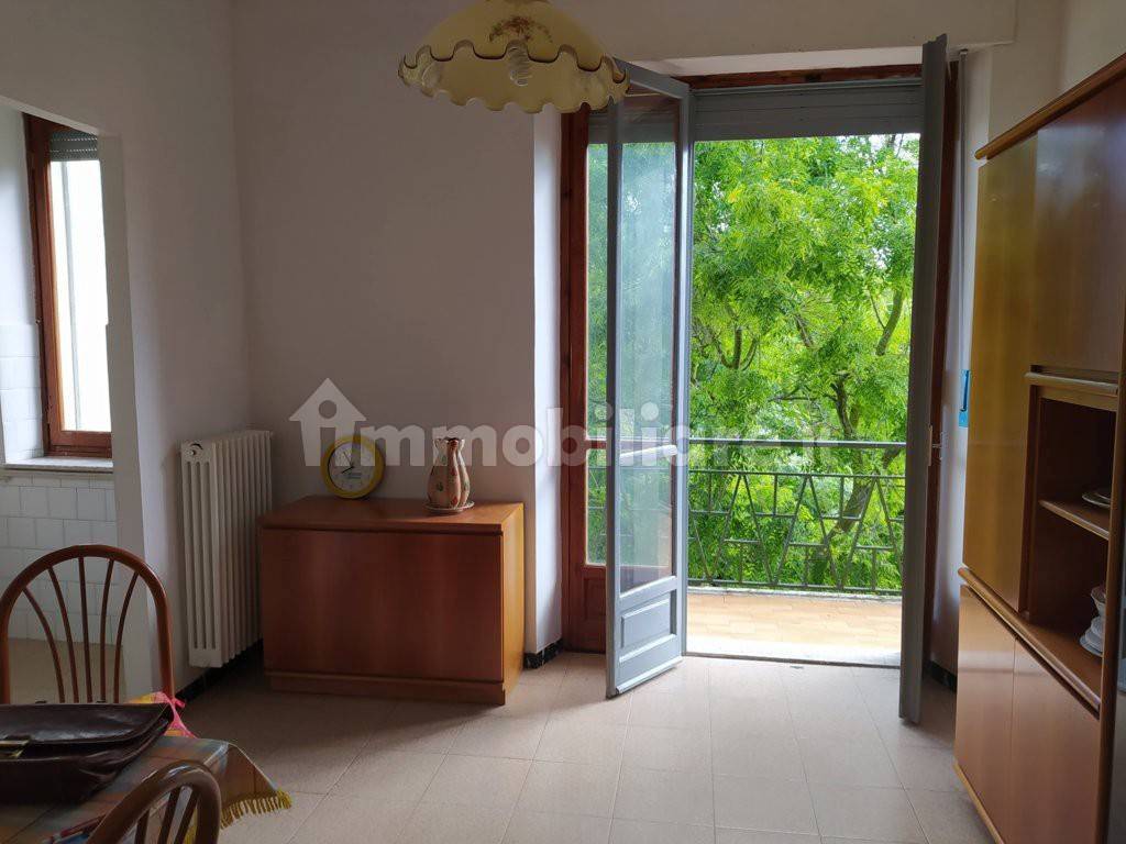 Bilocale via Radicati 3, Centro, Robella