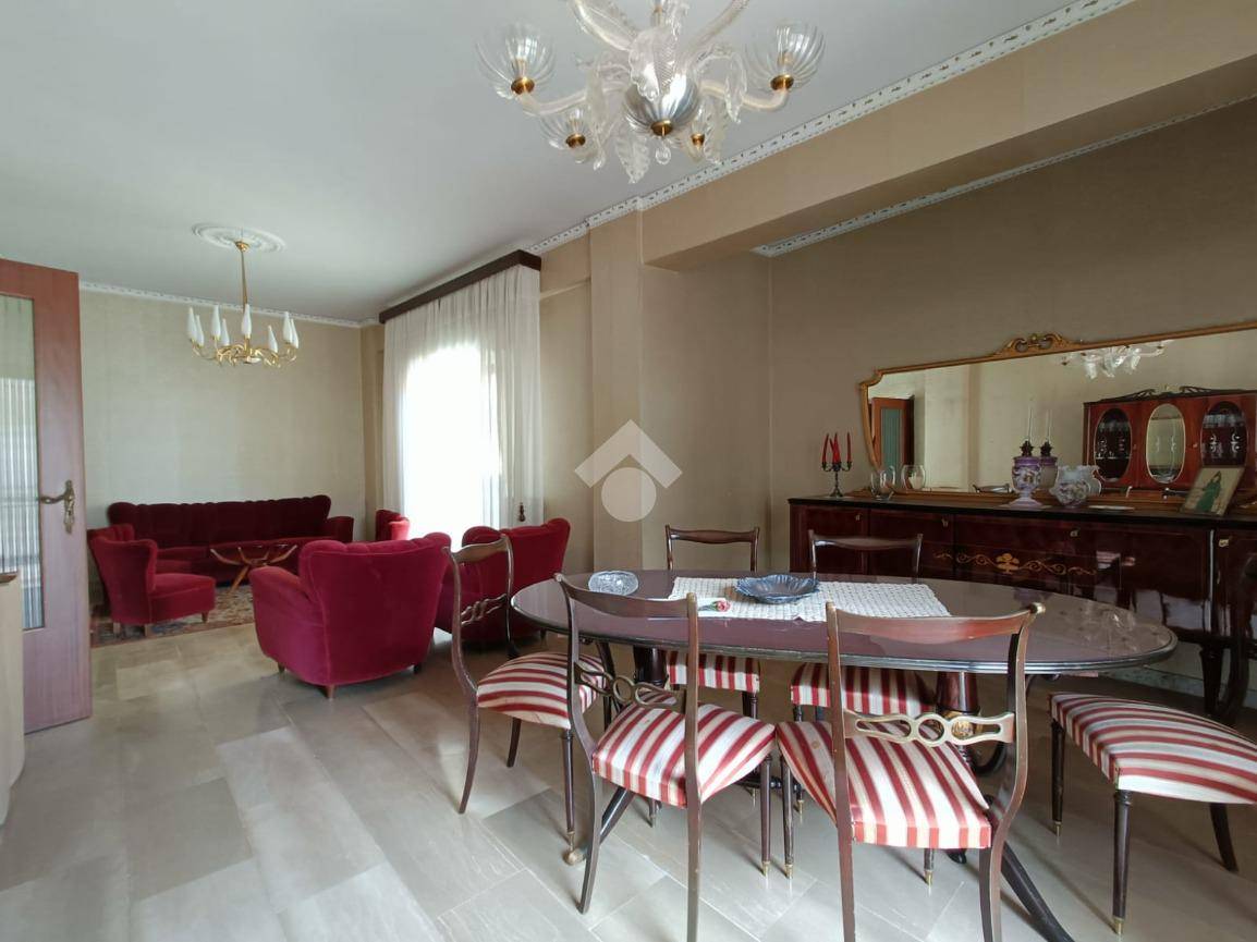 Quadrilocale viale Rimembranze 110, Corigliano Calabro, Corigliano-Rossano