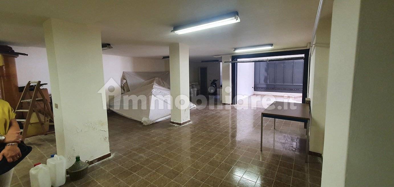 Garage - Box in Vendita