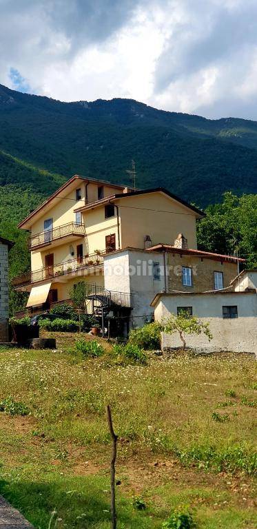 Quadrilocale via di Varico, Morolo