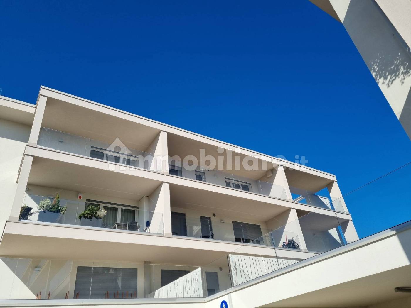 Quadrilocale via Angela Poeta, Conca Fiorita, Bergamo