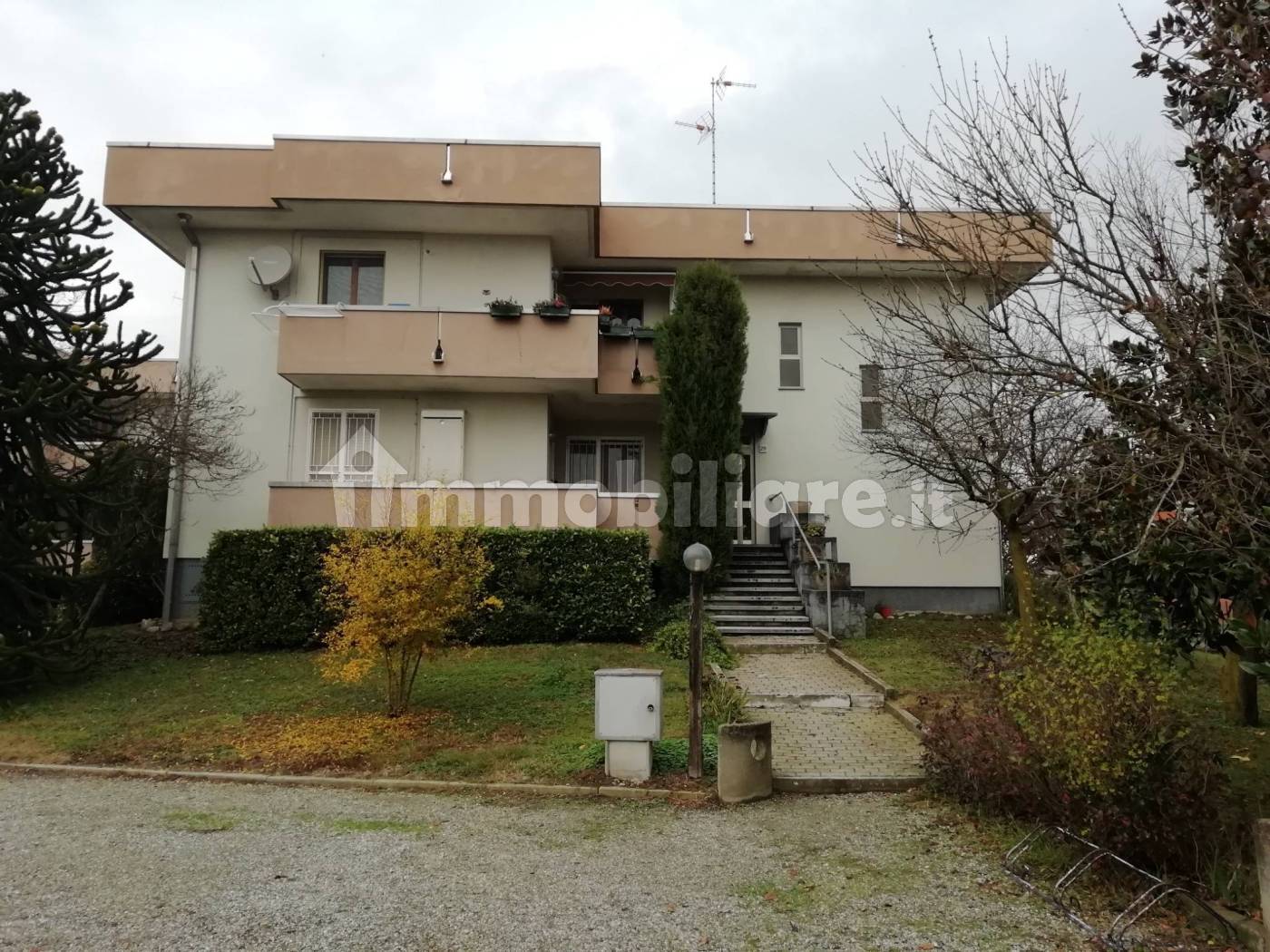 Appartamento buono stato, piano rialzato, Centro, Crescentino