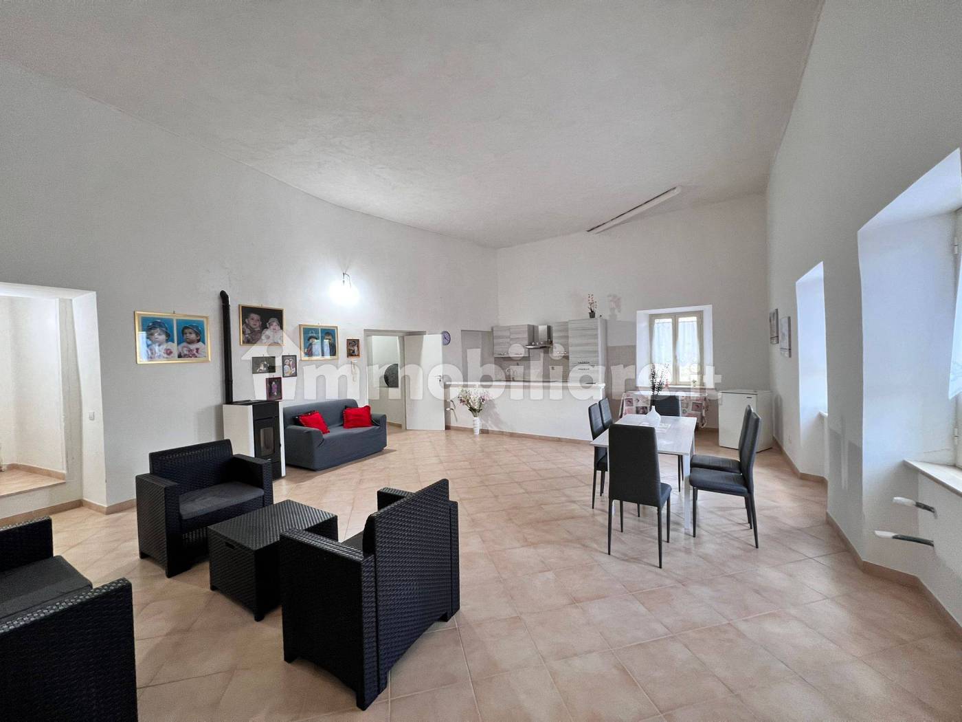 Appartamento piazza San Giovanni 10, Centro, Fontechiari