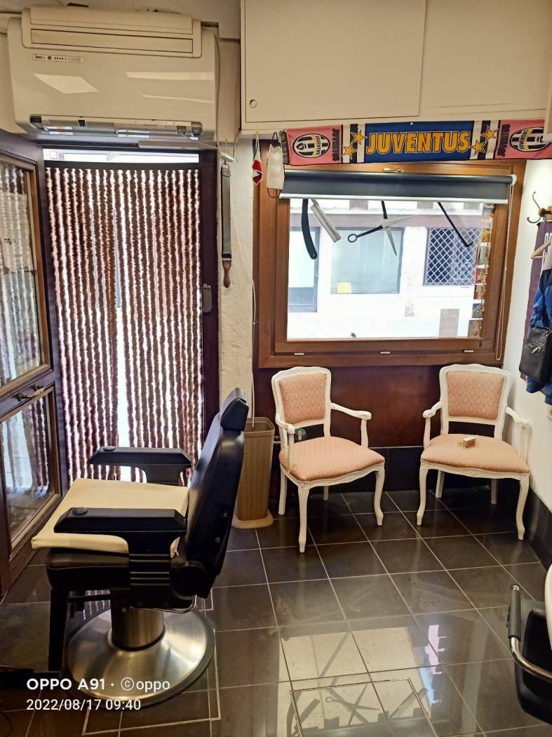 Attività commerciale in Vendita