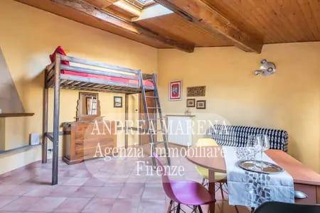 Bilocale via San Giovanni, San Frediano, Firenze
