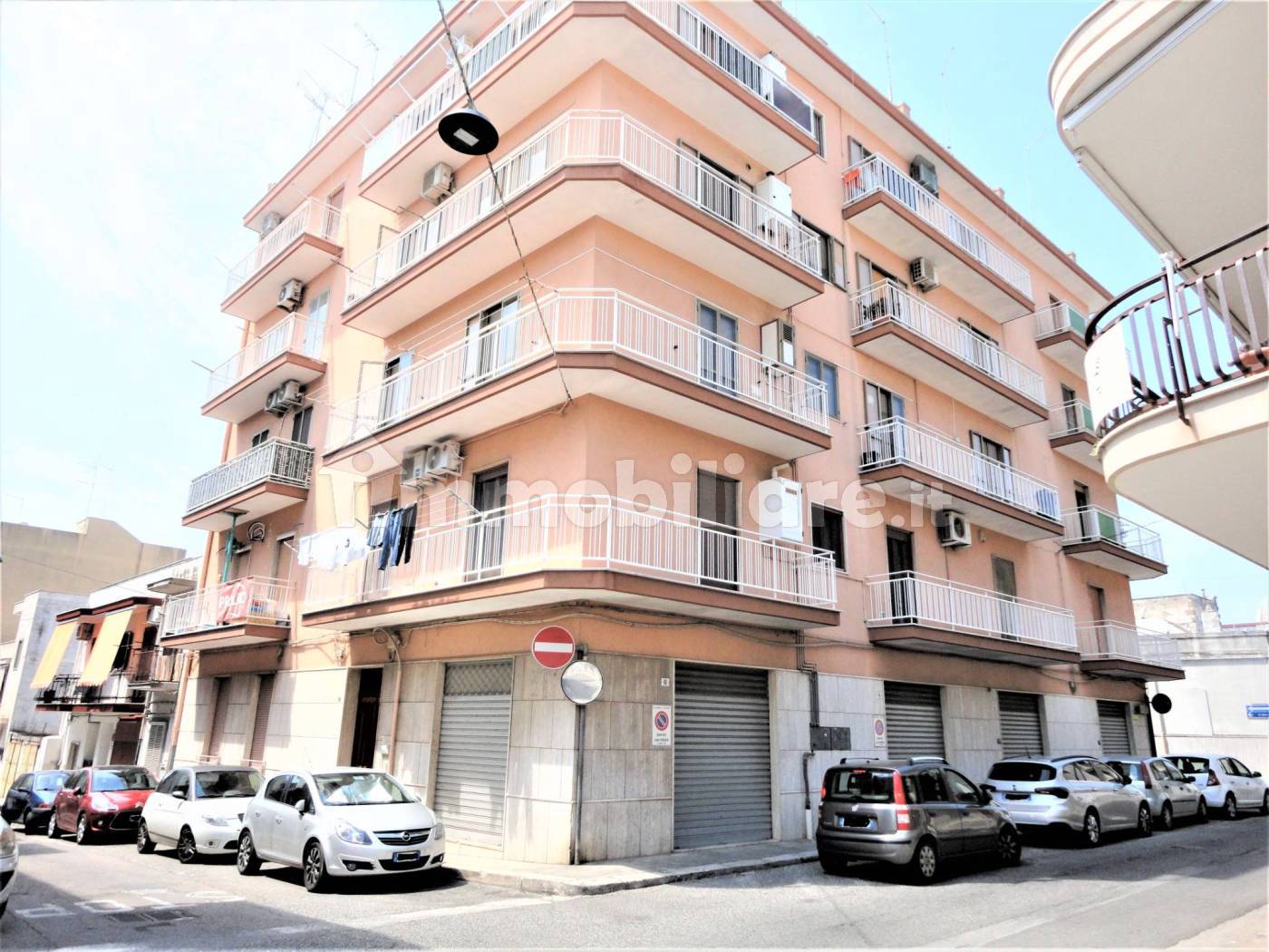 Trilocale via Regina Elena 98, Crispiano